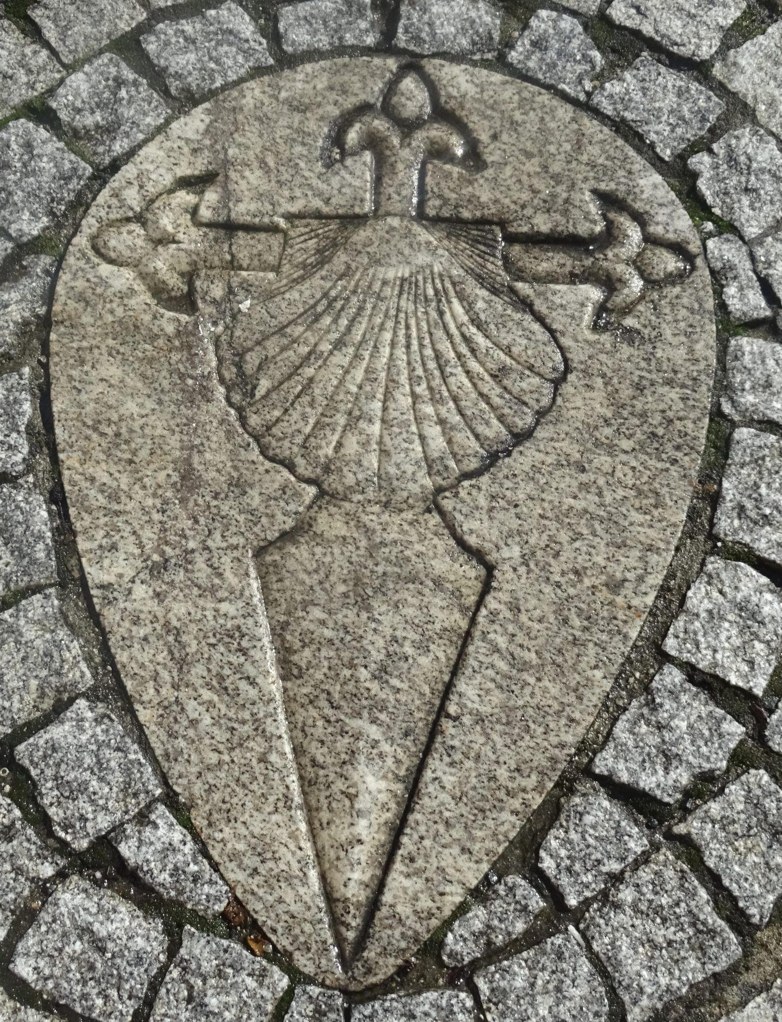 Camino de Santiago signs and arrows | Love my walking